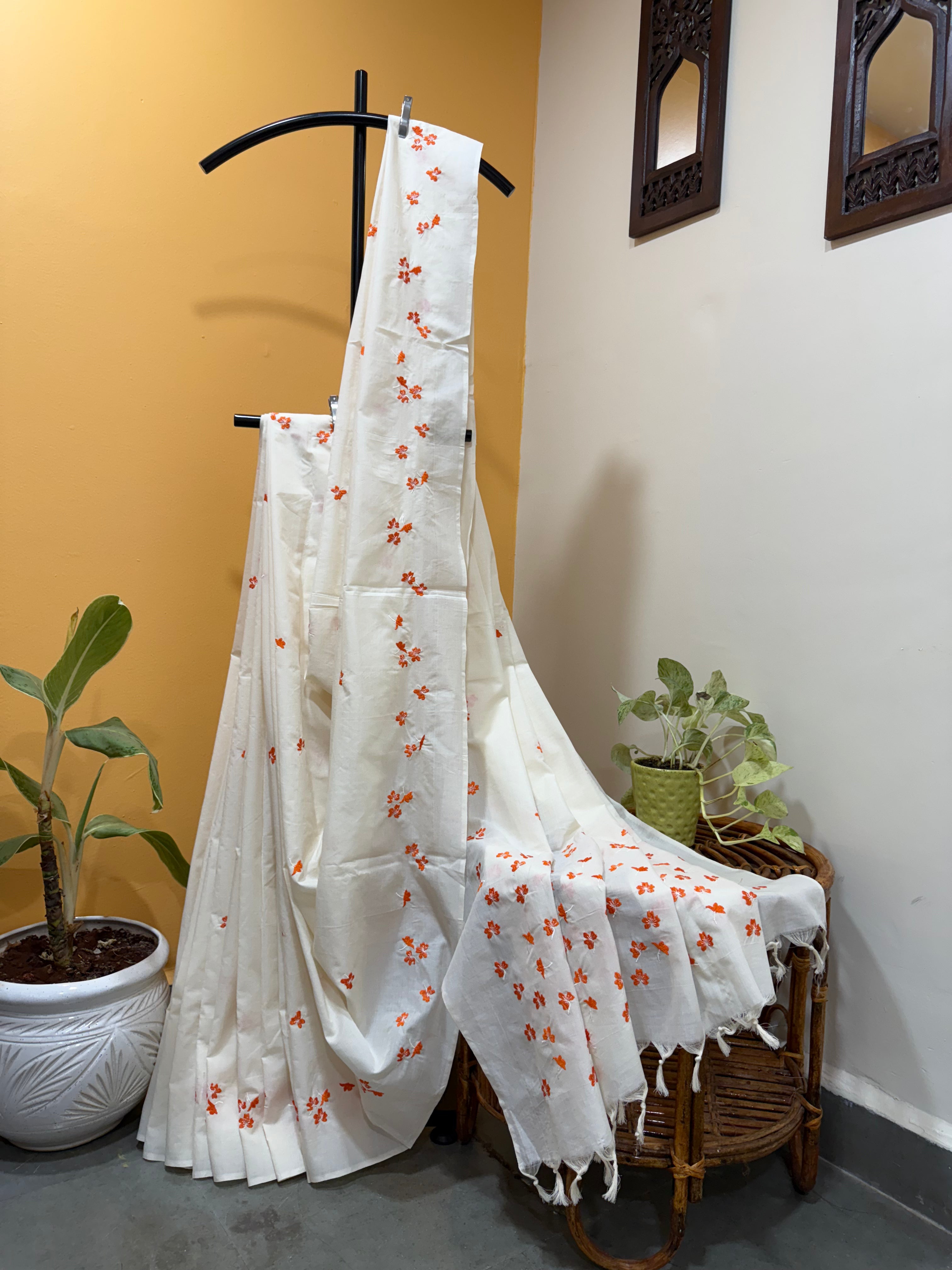 Aboli Saree - White – Anjor by Janhavi